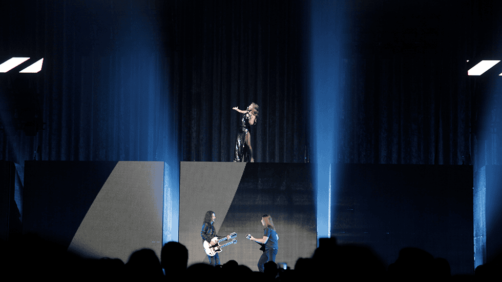 Shania.03 – X-Press Magazine – Entertainment in Perth
