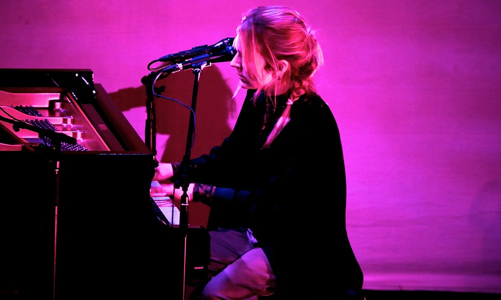 AGNES OBEL @ Astor Theatre gets 8/10 – X-Press Magazine – Entertainment ...
